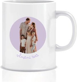 Personalizovaný klasický bílý keramický hrníček 300 ml s výřezem fotky na podkladu