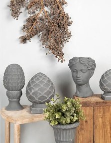 Šedá cementová dekorace socha šiška - 11*11*21 cm