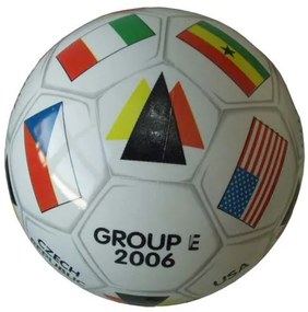 Potištěný kopací míč GROUP - E