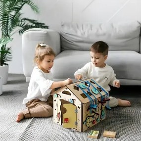 BUSYKIDS Activity board Domeček Mini / Motorická deska / od 1 roku
