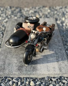Plechový model - Motocykl se postranním vozíkem