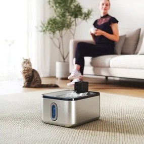 PawHut automatická fontána pro kočky z nerezové oceli 5 l, tichá, napáječ vody pro kočky s 3-stupňovým filtrem, USB nabíječ, stříbrná