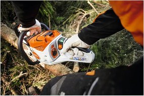 AKU řetězová pila STIHL MSA 300 C-O