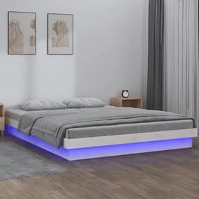Rám postele s LED bílý 150 x 200 cm King Size masivní dřevo,  819978