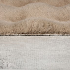 Flair Rugs, Kusový koberec Waffle Faux Fur Taupe, 180x290, hnědá, ložnice