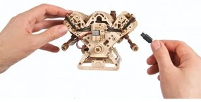 Ugears - 3D dřevěné mechanické puzzle Motor V8