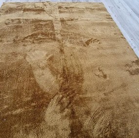 HU Zlatý koberec Plush Deluxe Gold Rozměr: 60x100 cm