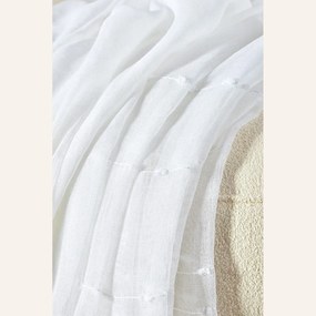 Kvalitní bílý závěs Marisa se stříbrnými průchodkami 250 x 250 cm