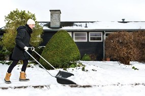 Fiskars SnowXpert Shrnovač na sníh, šířka: 720 mm(143021) 1003470