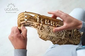 Ugears 3D dřevěné mechanické puzzle Hurdy-Gurdy / od 14 let / 292 dílk