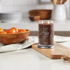 Yankee Candle vonná svíčka Signature Tumbler ve skle velká Praline & Birch 567g