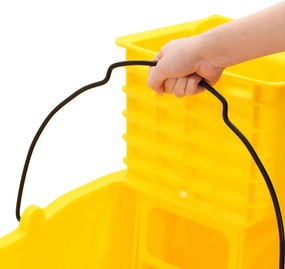Kbelík na mop se ždímačkou a kolečky žlutý 36 l polypropylen 154461
