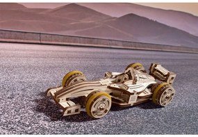 Ugears 3D dřevěné mechanické puzzle Compact Racer