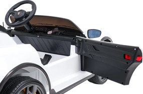 Elektrické autíčko Porsche Taycan Turbo S bílé