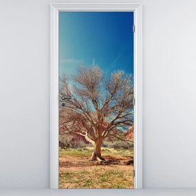 Fototapeta na dveře - Strom v poušti (95x205cm)