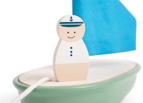 Dřevěná plachetnice s kapitánem