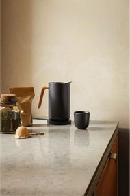 Rychlovarná konvice Eva Solo NORDIC KITCHEN 1,5l černá