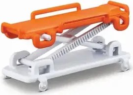 Bburago servisní vozidlo Ambulance with Stretcher / měřítko 1:43