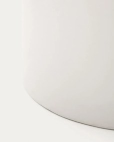 Betonový zahradní jídelní stůl 135x135 cm Addaia – Kave Home