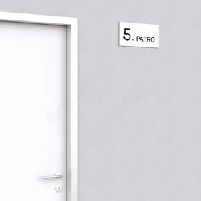 ACCEPT Označení podlaží "5. PATRO" - stříbrná tabulka - černý popis