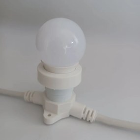 LED žárovka, teple bílá, patice B22