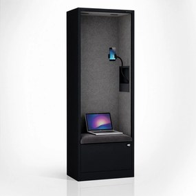 Kancelářská akustická kabina se sedátkem a USB-C portem, korpus černý / sedák tmavě šedá, 600 mm: SALLY MentalBox