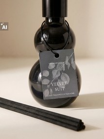 Sinsay - Vonný difuzér s tyčinkami Velvet Suit - černá