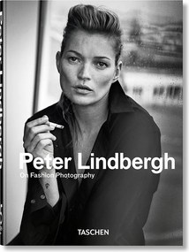 Taschen designové knihy Peter Lindbergh. On Fashion Photography.