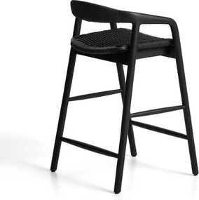Černá barová židle s područkami z dubového dřeva (výška sedáku 65 cm) Derile – Kave Home