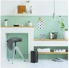 Brabantia Newicon Pedálový odpadkový koš 3 L černá matná / průměr 16.8