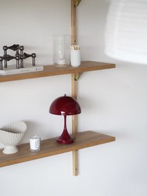 Louis Poulsen Přenosná lampa Panthella 160 V3 Opaque Burgundy, červená barva