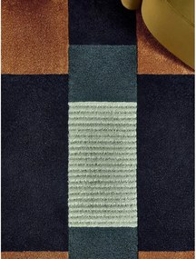 Tmavě modrý ručně tkaný koberec z recyklovaných vláken 200x290 cm Franka – MADE