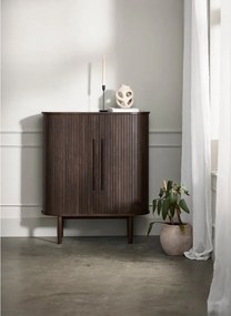 Skříňka v dekoru dubu s posuvnými dveřmi v tmavě přírodní barvě 100x118x40 cm Meta – Unique Furniture