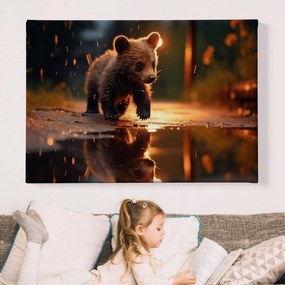 Obraz na plátně - Mládě medvěda v louži FeelHappy.cz Velikost obrazu: 210 x 140 cm