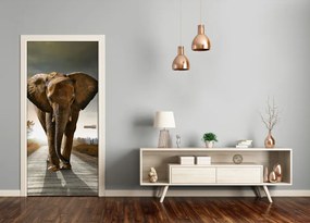 Samolepící fototapeta na dveře Chodící slon 95x205 cm