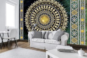 Fototapeta - Zlatá mandala v zelené (152,5x104 cm)