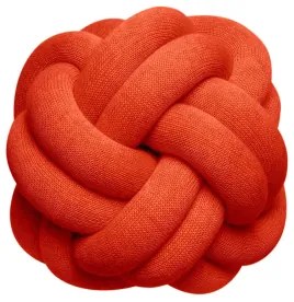 Dekorativní polštář Knot Tomato Design House Stockholm