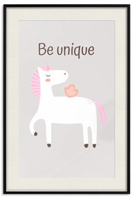 Plakát Buď jedinečný - veselý jednorožec a motivující motto pro děti