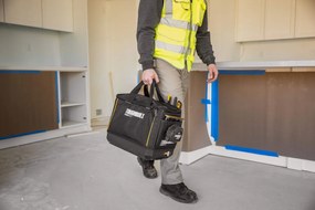 ToughBuilt | StackTech - uzavřená brašna na nářadí 45 cm