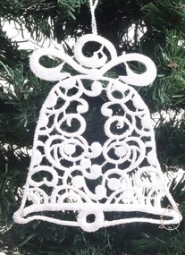 Háčkovaná vánoční ozdoba zvonek