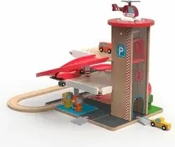 2Kids Toys Dřevěná garáž s vláčkodráhou / od 3 let