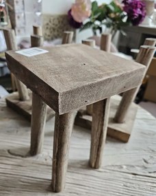 Dekorační stolička ze světlého dřeva více antik - 18*18*26 cm