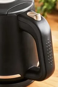 Tefal KI533811 černá / Rychlovarná konvice / 2400 W / plastová