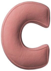 Yellow Tipi Korálově růžový sametový polštář písmeno C 40 cm