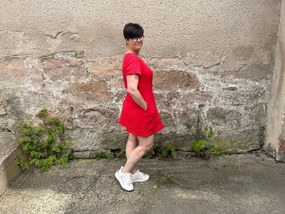 Mušelínové šaty - červené velikost: XL