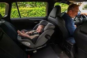 MoMi EMI i-Size šedá / Autosedačka / pro děti od 40 do 150 cm / do 36