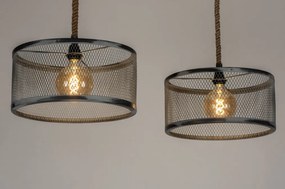 Závěsné designové industriální svítidlo nad jídelní stůl Divornno