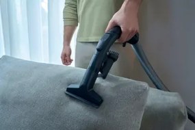 Hoover HP410H 011 černá / Vysavač / cylindrický / bezsáčkový / 850W /