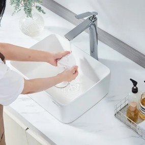 Moderní keramické umyvadlo 40,6 × 30,5 cm Koupelnová mísa na umyvadlo Bílá