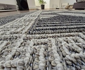 HU Šedý moderní koberec Boho 874-S s kostkovaným vzorem Rozměr: 60x100 cm